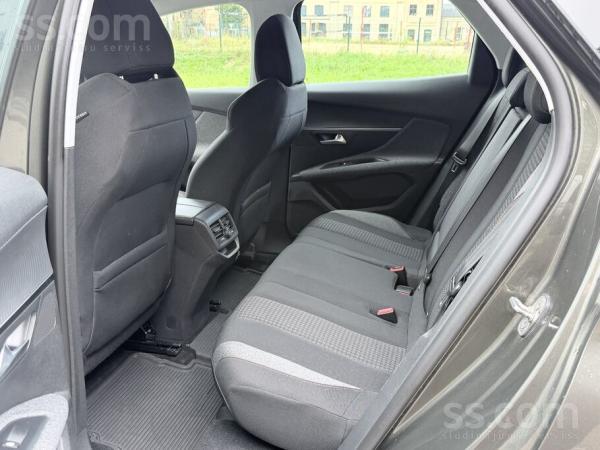 Peugeot 3008 2017 in Riga, with an engine capacity of 1.20 L and mileage of 76 thousand km for 12250 €, photo 10 on AUTOMOTO.COM.LV