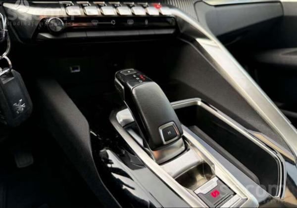 Peugeot 3008 2018 in Jelgava, with an engine capacity of 1.50 L and mileage of 0 thousand km for 12800 €, photo 8 on AUTOMOTO.COM.LV