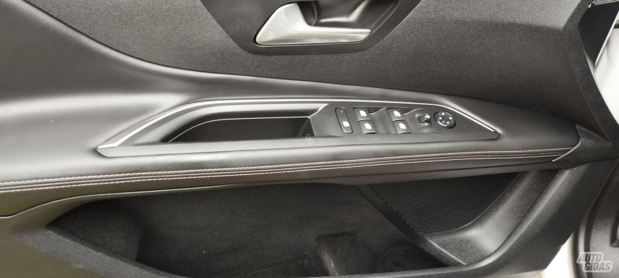 Peugeot 3008 2018 Šilutė, ar dzinēja tilpumu 1.20 L un nobraukumu 115 tūkst. km par 10300 €, foto 9 vietnē AUTOMOTO.COM.LV