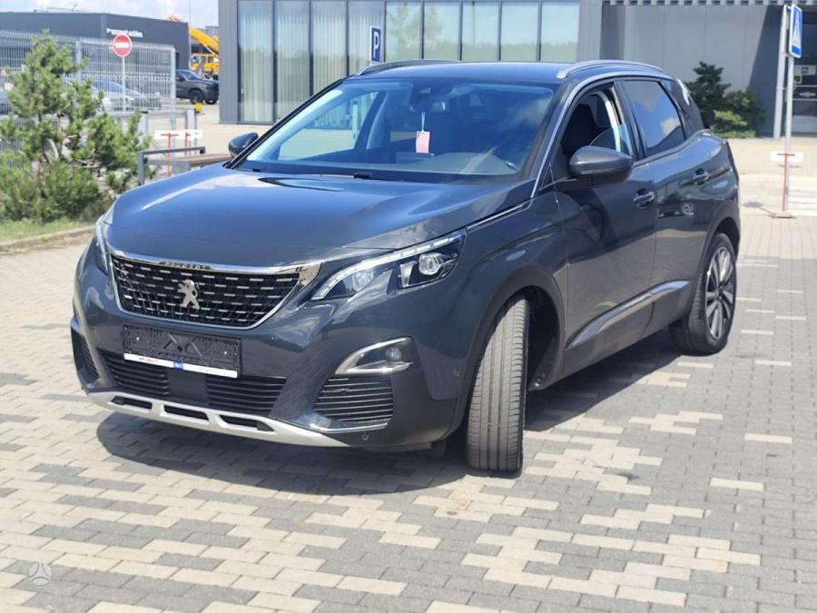 Peugeot 3008 2018 in Siauliai, with an engine capacity of 1.60 L and mileage of 140 thousand km for 12700 €, photo 4 on AUTOMOTO.COM.LV