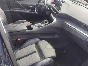 Peugeot 3008 2018 in Siauliai, with an engine capacity of 1.60 L and mileage of 140 thousand km for 12700 €, photo 17 on AUTOMOTO.COM.LV