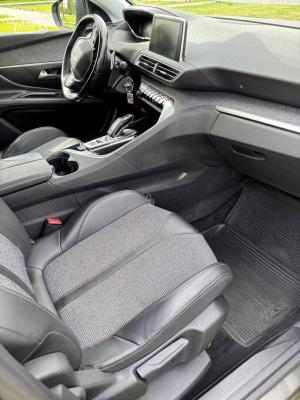 Peugeot 3008 2018 in Kaunas, with an engine capacity of 1.20 L and mileage of 201 thousand km for 10450 €, photo 14 on AUTOMOTO.COM.LV