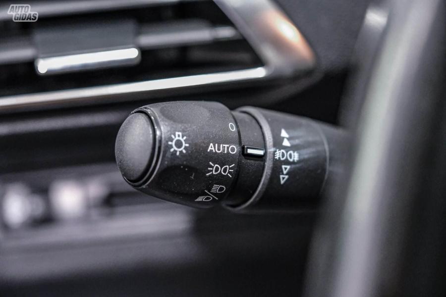 Peugeot 3008 2019 in Kaunas, with an engine capacity of 1.20 L and mileage of 130 thousand km for 12490 €, photo 14 on AUTOMOTO.COM.LV