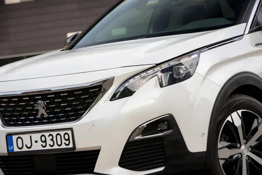 Peugeot 3008 2019 Jelgava, ar dzinēja tilpumu 1.20 L un nobraukumu 174 tūkst. km par 10990 €, foto 3 vietnē AUTOMOTO.COM.LV