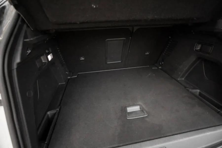 Peugeot 3008 2019 Jelgava, ar dzinēja tilpumu 1.20 L un nobraukumu 174 tūkst. km par 10990 €, foto 16 vietnē AUTOMOTO.COM.LV