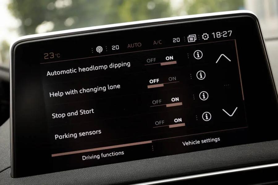 Peugeot 3008 2019 Jelgava, ar dzinēja tilpumu 1.20 L un nobraukumu 174 tūkst. km par 10990 €, foto 25 vietnē AUTOMOTO.COM.LV