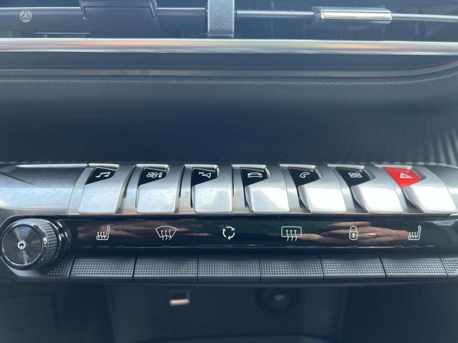 Peugeot 3008 2019 Kauņa, ar dzinēja tilpumu 1.50 L un nobraukumu 219 tūkst. km par 11500 €, foto 28 vietnē AUTOMOTO.COM.LV