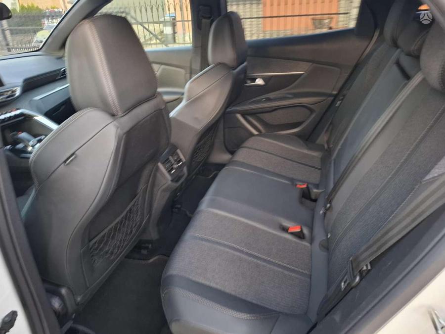Peugeot 3008 2019 in Taurage, with an engine capacity of 1.50 L and mileage of 258 thousand km for 11800 €, photo 18 on AUTOMOTO.COM.LV