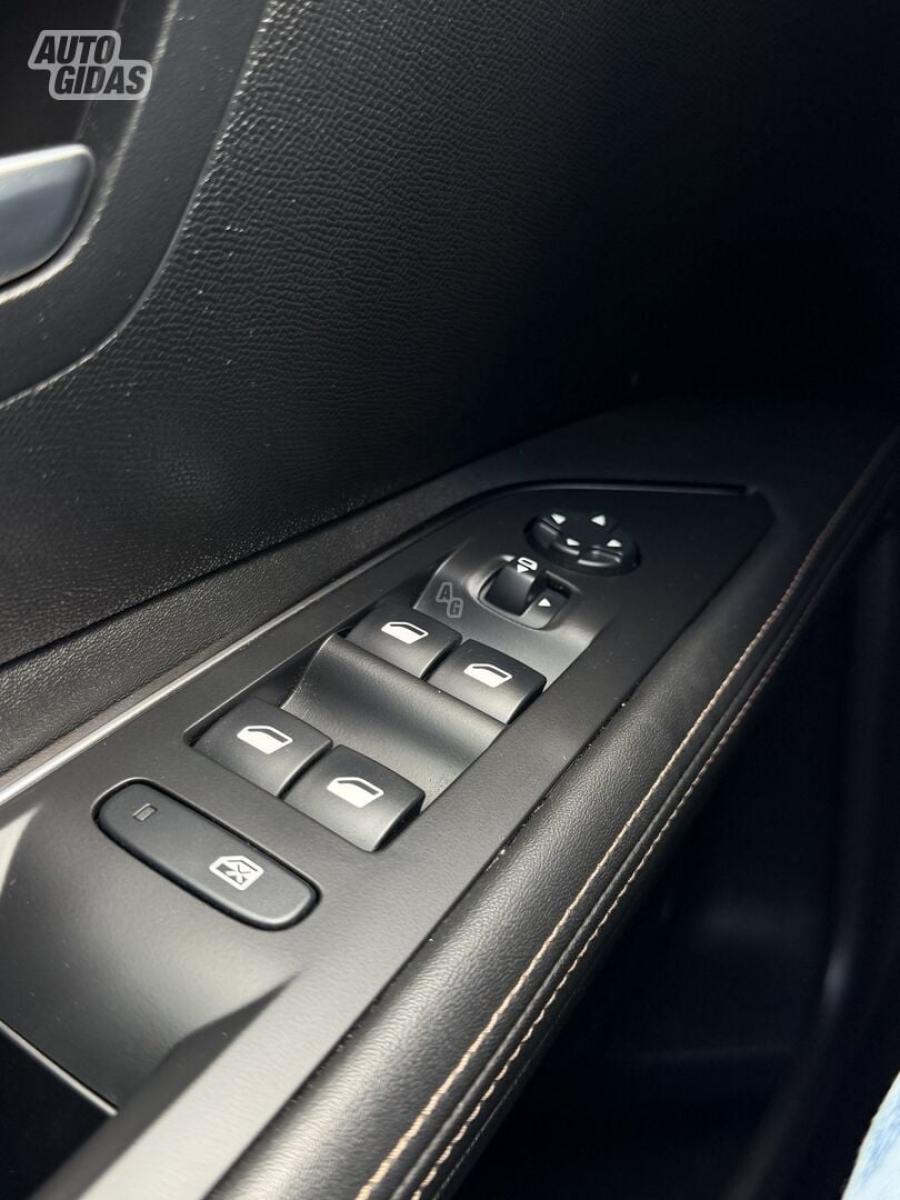 Peugeot 3008 2020 Viļņa, ar dzinēja tilpumu 1.20 L un nobraukumu 93 tūkst. km par 15500 €, foto 21 vietnē AUTOMOTO.COM.LV