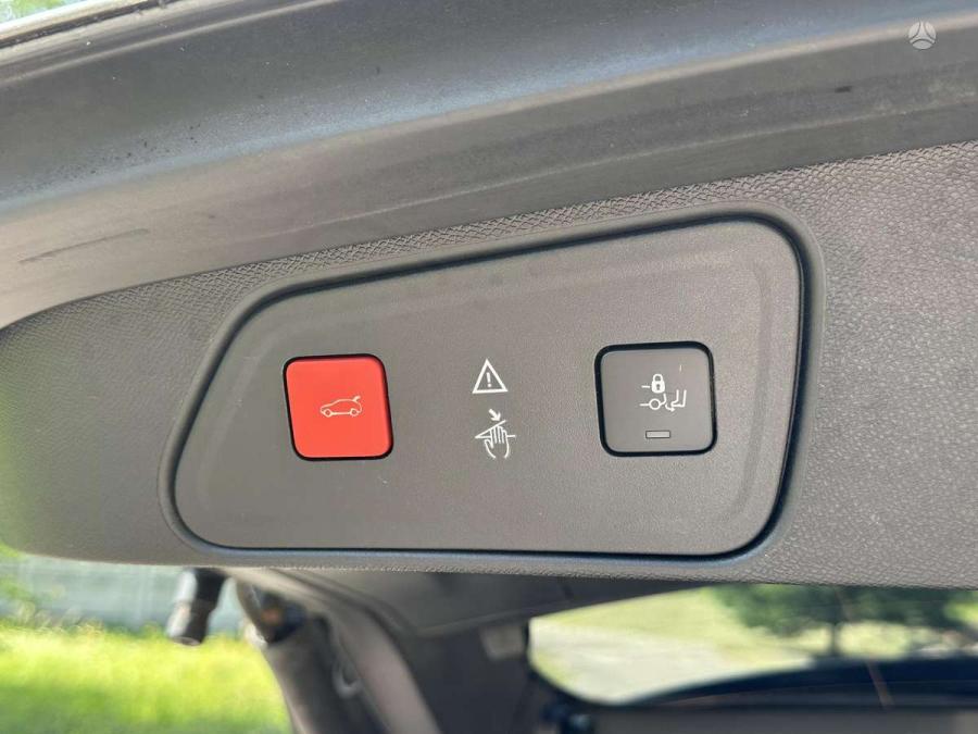 Peugeot 3008 2020 Kauņa, ar dzinēja tilpumu 1.60 L un nobraukumu 162 tūkst. km par 14950 €, foto 24 vietnē AUTOMOTO.COM.LV