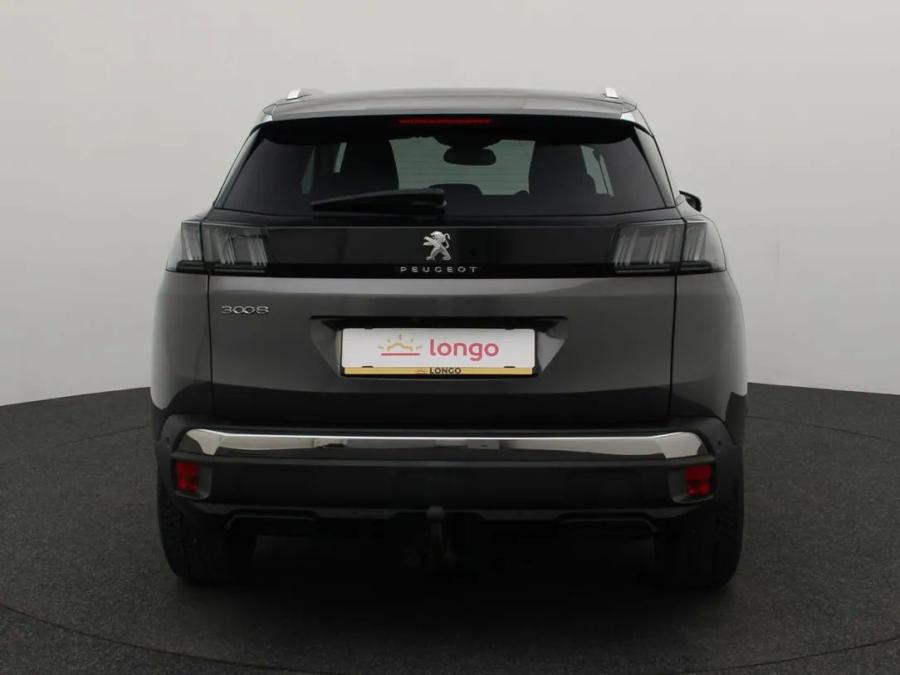 Peugeot 3008 2021 in Vilnius, with an engine capacity of 1.20 L and mileage of 162 thousand km for 13899 €, photo 6 on AUTOMOTO.COM.LV