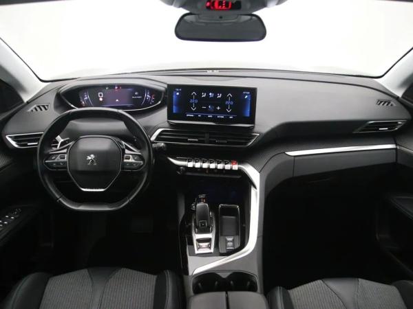 Peugeot 3008 2022 in Vilnius, with an engine capacity of 1.50 L and mileage of 142 thousand km for 18699 €, photo 2 on AUTOMOTO.COM.LV