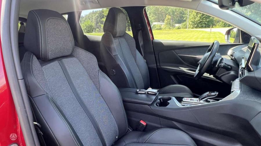 Peugeot 3008 2022 in Vilnius, with an engine capacity of 1.60 L and mileage of 125 thousand km for 17900 €, photo 19 on AUTOMOTO.COM.LV