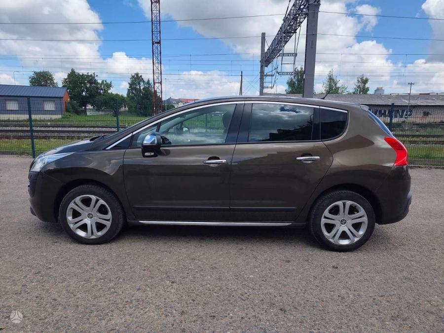 Zaļš Peugeot 3008 2010 Šauļi, ar dzinēja tilpumu 1.60 L un nobraukumu 254 tūkst. km par 2900 €, foto 9 vietnē AUTOMOTO.COM.LV