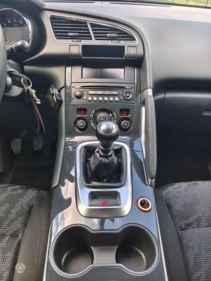 Zaļš Peugeot 3008 2010 Šauļi, ar dzinēja tilpumu 1.60 L un nobraukumu 254 tūkst. km par 2900 €, foto 13 vietnē AUTOMOTO.COM.LV