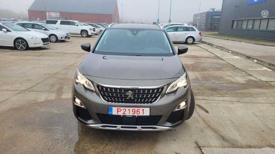Green Peugeot 3008 2016 in Siauliai, with an engine capacity of 1.56 L and mileage of 207 thousand km for 12200 €, photo 4 on AUTOMOTO.COM.LV