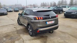 Green Peugeot 3008 2016 in Siauliai, with an engine capacity of 1.56 L and mileage of 207 thousand km for 12200 €, photo 7 on AUTOMOTO.COM.LV