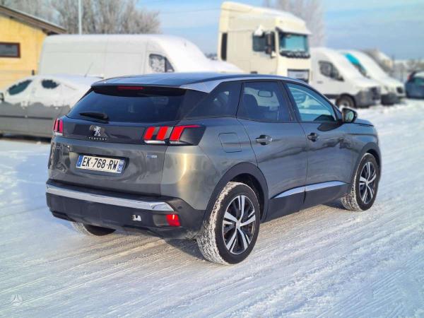 Zaļš Peugeot 3008 2017 Tauragė, ar dzinēja tilpumu 1.20 L un nobraukumu 70 tūkst. km par 8600 €, foto 4 vietnē AUTOMOTO.COM.LV