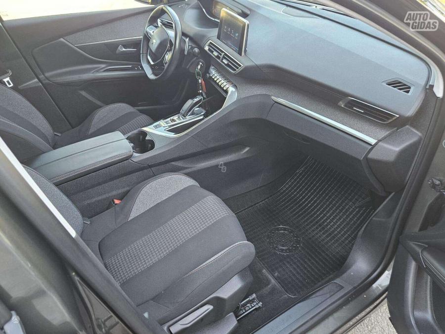 Zaļš Peugeot 3008 2017 Šauļi, ar dzinēja tilpumu 1.20 L un nobraukumu 226 tūkst. km par 10450 €, foto 18 vietnē AUTOMOTO.COM.LV