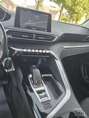 Zaļš Peugeot 3008 2017 Šauļi, ar dzinēja tilpumu 1.20 L un nobraukumu 226 tūkst. km par 10450 €, foto 22 vietnē AUTOMOTO.COM.LV