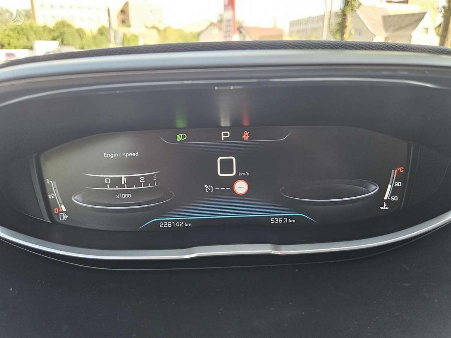 Zaļš Peugeot 3008 2017 Šauļi, ar dzinēja tilpumu 1.20 L un nobraukumu 226 tūkst. km par 10450 €, foto 21 vietnē AUTOMOTO.COM.LV