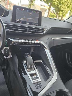 Zaļš Peugeot 3008 2017 Šauļi, ar dzinēja tilpumu 1.20 L un nobraukumu 226 tūkst. km par 10450 €, foto 23 vietnē AUTOMOTO.COM.LV