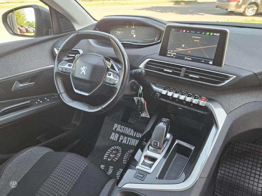 Green Peugeot 3008 2017 in Siauliai, with an engine capacity of 1.20 L and mileage of 226 thousand km for 10450 €, photo 15 on AUTOMOTO.COM.LV