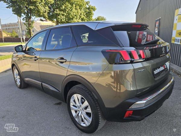 Green Peugeot 3008 2017 in Siauliai, with an engine capacity of 1.20 L and mileage of 226 thousand km for 10450 €, photo 9 on AUTOMOTO.COM.LV