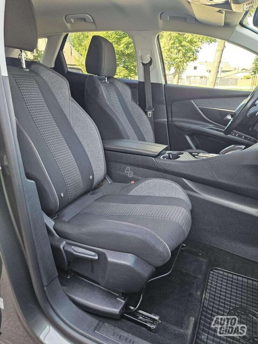 Zaļš Peugeot 3008 2017 Šauļi, ar dzinēja tilpumu 1.20 L un nobraukumu 226 tūkst. km par 10450 €, foto 17 vietnē AUTOMOTO.COM.LV