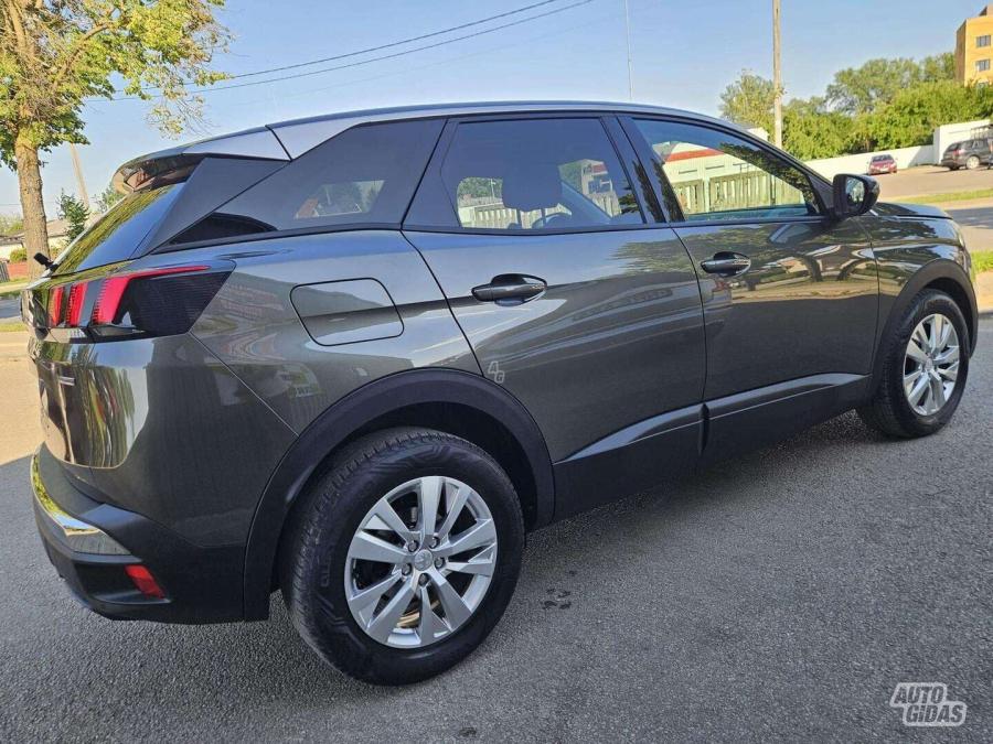 Green Peugeot 3008 2017 in Siauliai, with an engine capacity of 1.20 L and mileage of 226 thousand km for 10450 €, photo 9 on AUTOMOTO.COM.LV