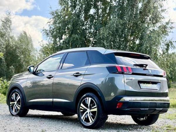 Green Peugeot 3008 2017 in Siauliai, with an engine capacity of 1.56 L and mileage of 195 thousand km for 13450 €, photo 4 on AUTOMOTO.COM.LV