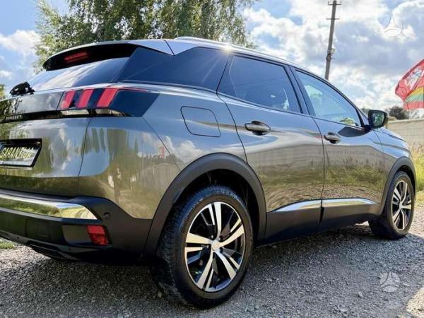 Green Peugeot 3008 2017 in Siauliai, with an engine capacity of 1.56 L and mileage of 195 thousand km for 13450 €, photo 9 on AUTOMOTO.COM.LV