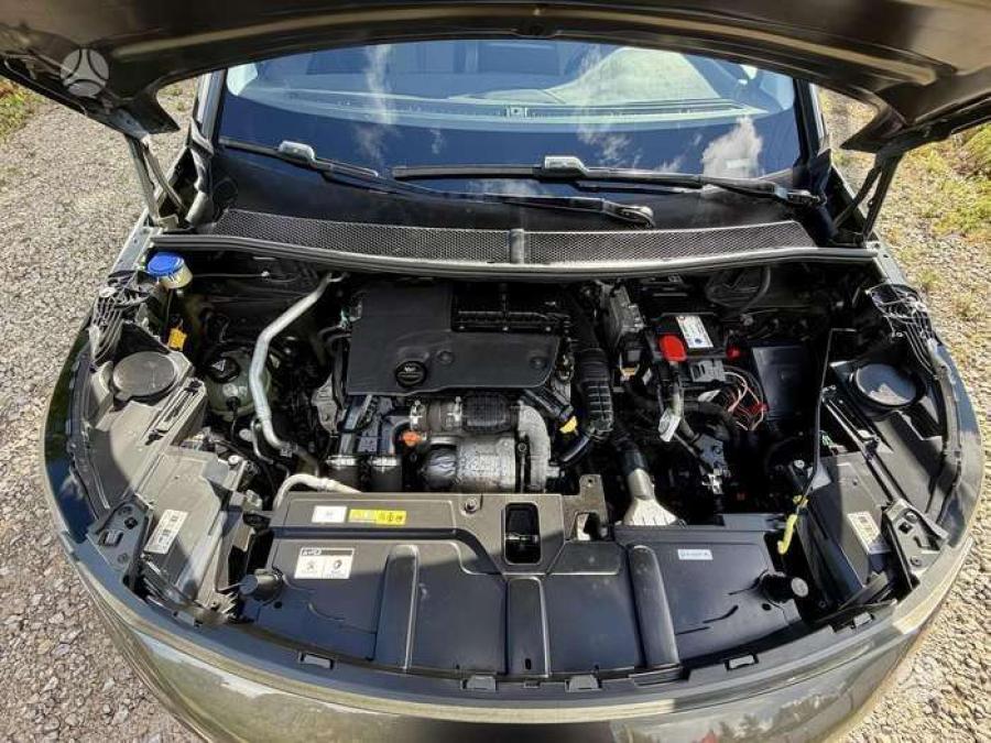 Zaļš Peugeot 3008 2017 Šauļi, ar dzinēja tilpumu 1.56 L un nobraukumu 195 tūkst. km par 13450 €, foto 46 vietnē AUTOMOTO.COM.LV