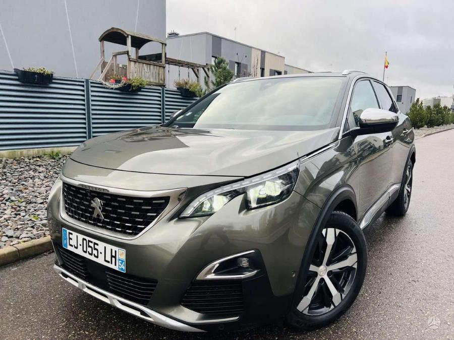 Green Peugeot 3008 2018 in Kaunas, with an engine capacity of 2.00 L and mileage of 269 thousand km for 13999 €, photo 1 on AUTOMOTO.COM.LV