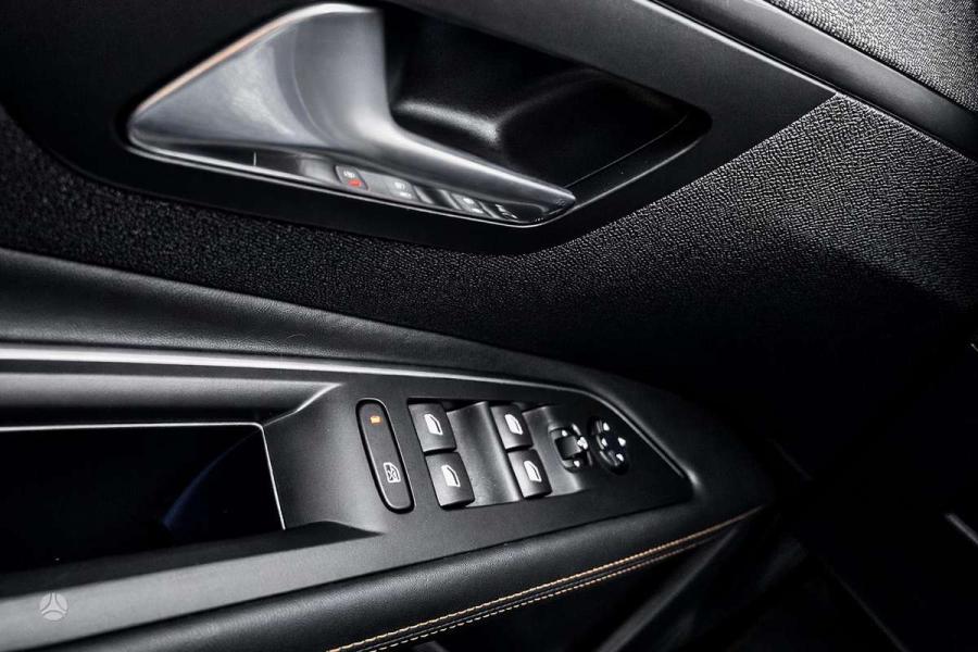 Зеленый Пежо 3008 2018 в Мариямполе, объемом двигателя 1.50 л и пробегом 181 тыс. км за 15730 €, фото 23 на AUTOMOTO.COM.LV