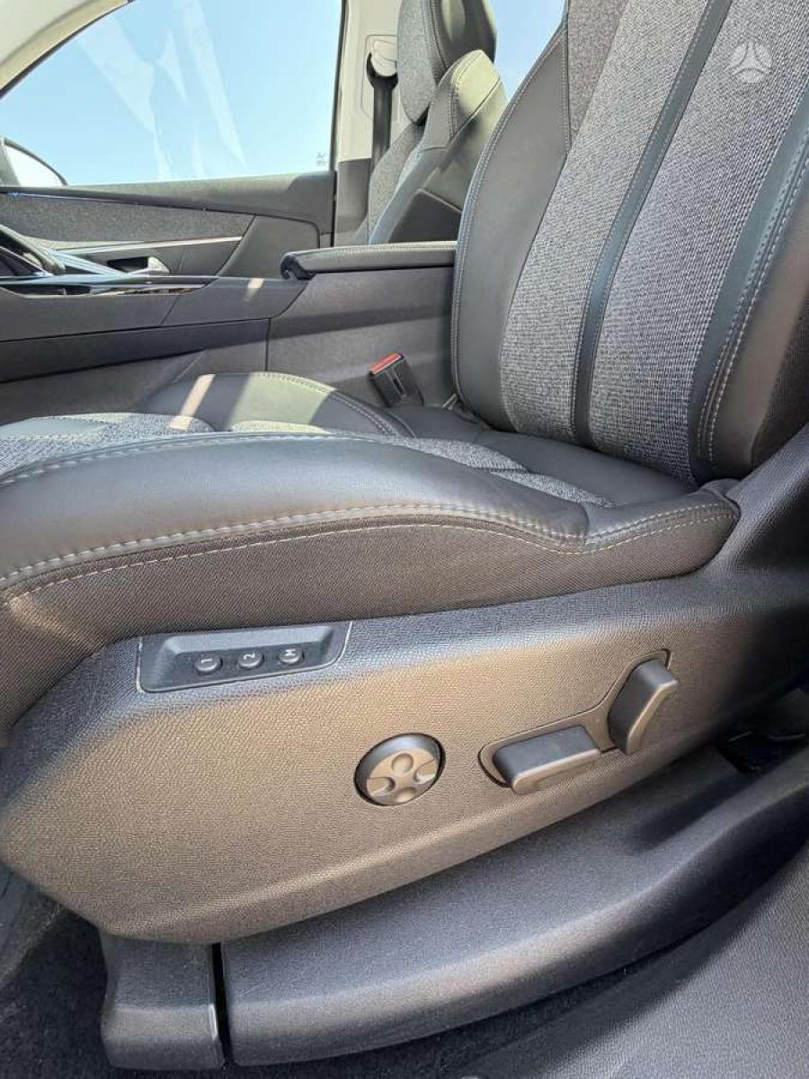 Zaļš Peugeot 3008 2018 Tauragė, ar dzinēja tilpumu 1.56 L un nobraukumu 122 tūkst. km par 13400 €, foto 31 vietnē AUTOMOTO.COM.LV