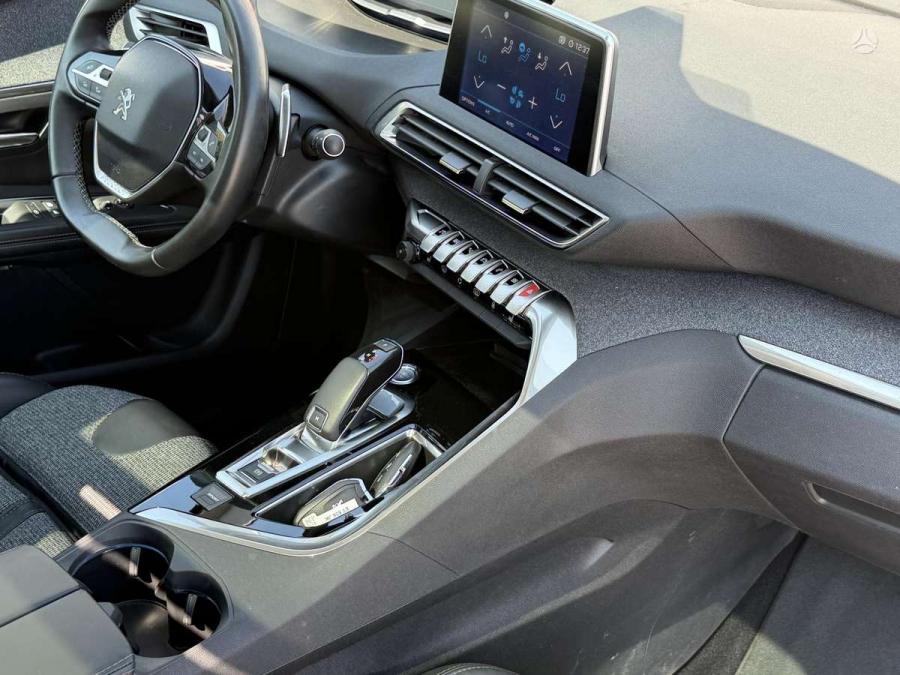 Zaļš Peugeot 3008 2018 Tauragė, ar dzinēja tilpumu 1.56 L un nobraukumu 122 tūkst. km par 13400 €, foto 39 vietnē AUTOMOTO.COM.LV
