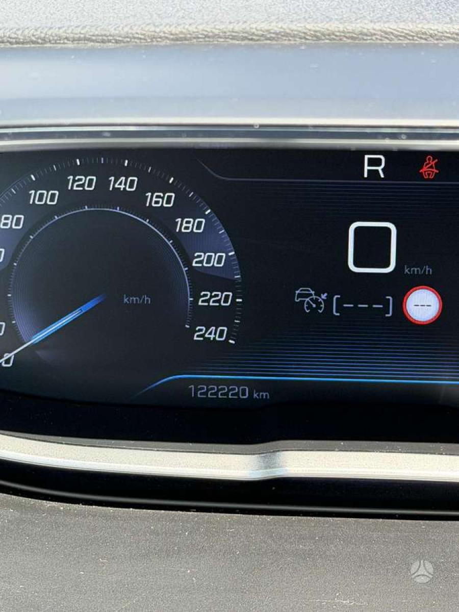 Zaļš Peugeot 3008 2018 Tauragė, ar dzinēja tilpumu 1.56 L un nobraukumu 122 tūkst. km par 13400 €, foto 48 vietnē AUTOMOTO.COM.LV