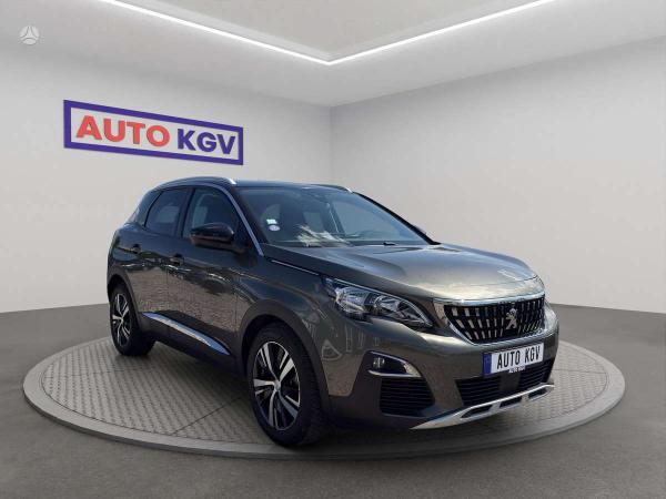 Green Peugeot 3008 2018 in Kaunas, with an engine capacity of 1.20 L and mileage of 120 thousand km for 12799 €, photo 7 on AUTOMOTO.COM.LV
