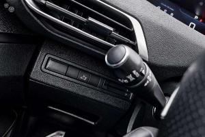 Green Peugeot 3008 2018 in Marijampole, with an engine capacity of 1.50 L and mileage of 181 thousand km for 15367 €, photo 18 on AUTOMOTO.COM.LV