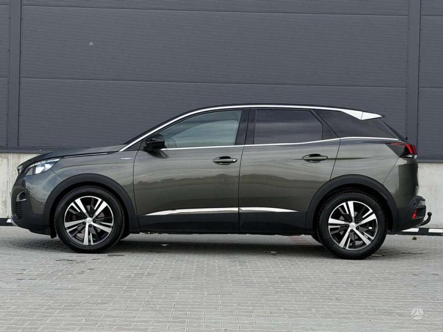 Green Peugeot 3008 2018 in Siauliai, with an engine capacity of 1.60 L and mileage of 181 thousand km for 12590 €, photo 9 on AUTOMOTO.COM.LV