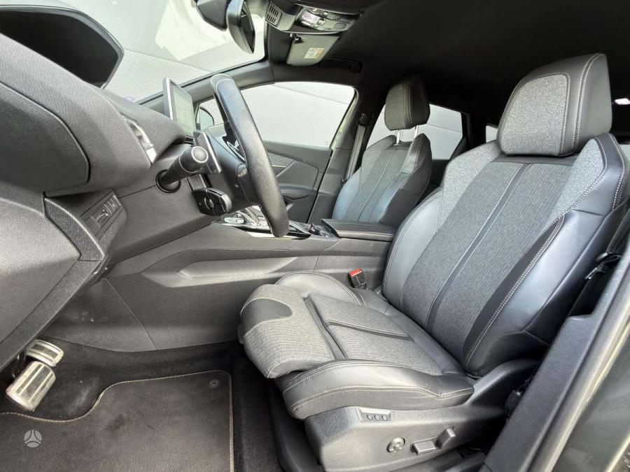 Green Peugeot 3008 2018 in Siauliai, with an engine capacity of 1.60 L and mileage of 181 thousand km for 12590 €, photo 15 on AUTOMOTO.COM.LV