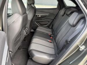 Green Peugeot 3008 2018 in Siauliai, with an engine capacity of 1.60 L and mileage of 181 thousand km for 12590 €, photo 19 on AUTOMOTO.COM.LV