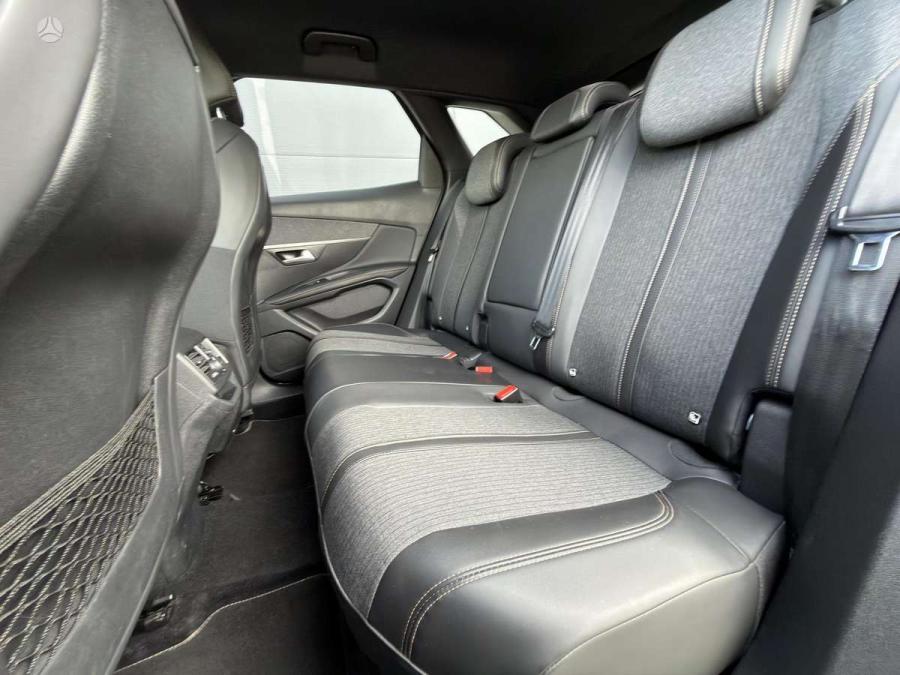 Green Peugeot 3008 2018 in Siauliai, with an engine capacity of 1.60 L and mileage of 181 thousand km for 12590 €, photo 20 on AUTOMOTO.COM.LV