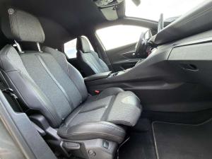 Green Peugeot 3008 2018 in Siauliai, with an engine capacity of 1.60 L and mileage of 181 thousand km for 12590 €, photo 25 on AUTOMOTO.COM.LV