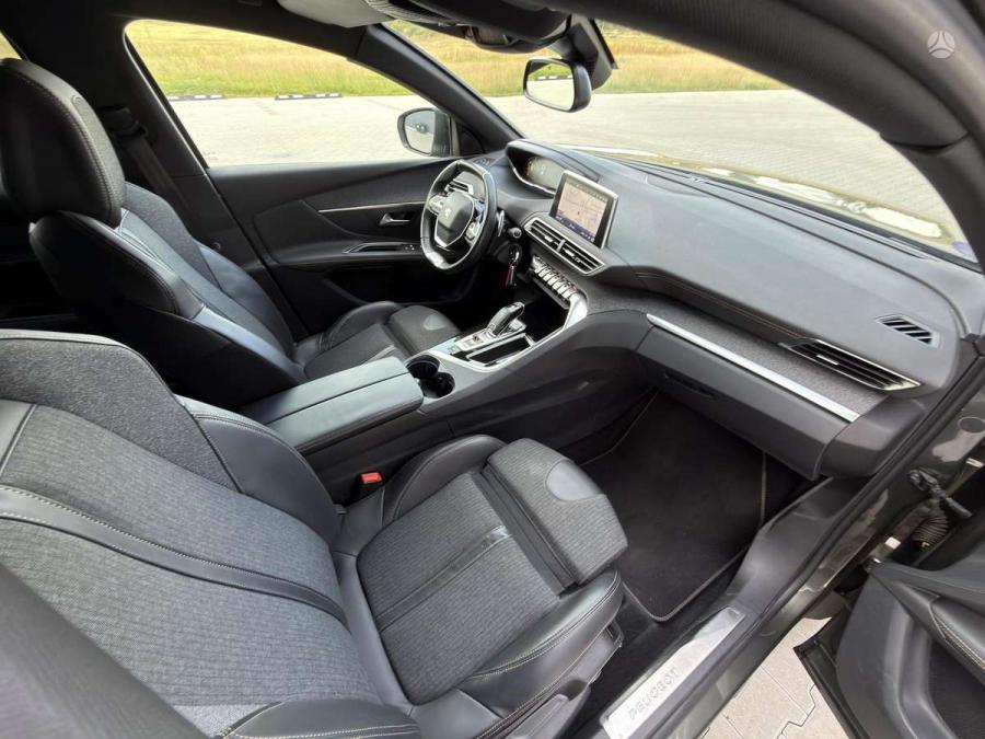 Green Peugeot 3008 2018 in Siauliai, with an engine capacity of 1.60 L and mileage of 181 thousand km for 12590 €, photo 26 on AUTOMOTO.COM.LV