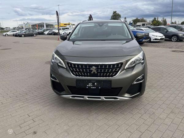 Green Peugeot 3008 2018 in Marijampole, with an engine capacity of 1.56 L and mileage of 229 thousand km for 9900 €, photo 3 on AUTOMOTO.COM.LV