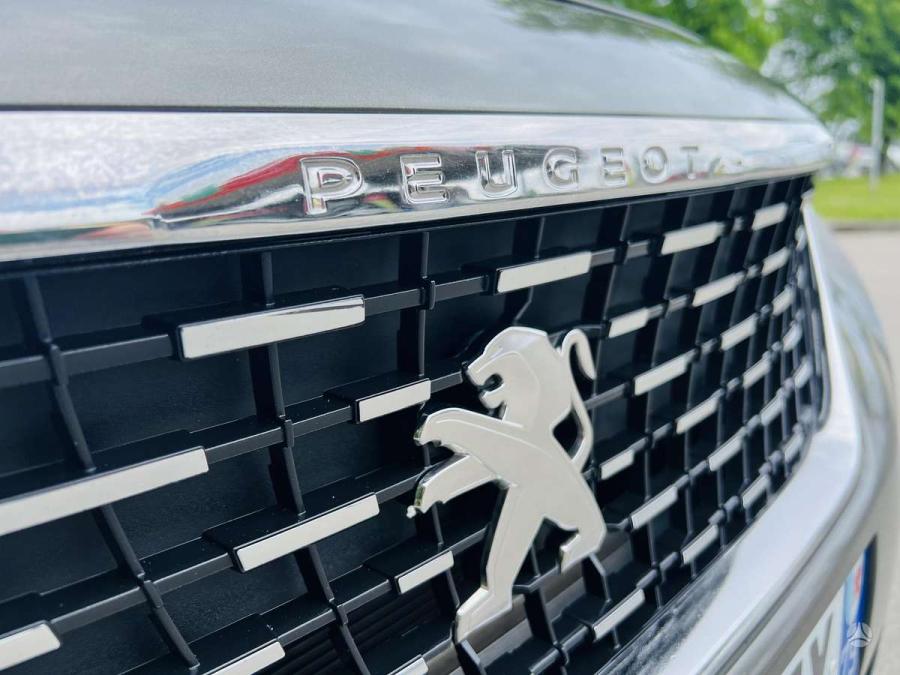 Zaļš Peugeot 3008 2019 Kauņa, ar dzinēja tilpumu 1.50 L un nobraukumu 198 tūkst. km par 12800 €, foto 12 vietnē AUTOMOTO.COM.LV