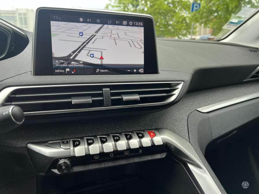 Zaļš Peugeot 3008 2019 Kauņa, ar dzinēja tilpumu 1.50 L un nobraukumu 198 tūkst. km par 12800 €, foto 22 vietnē AUTOMOTO.COM.LV