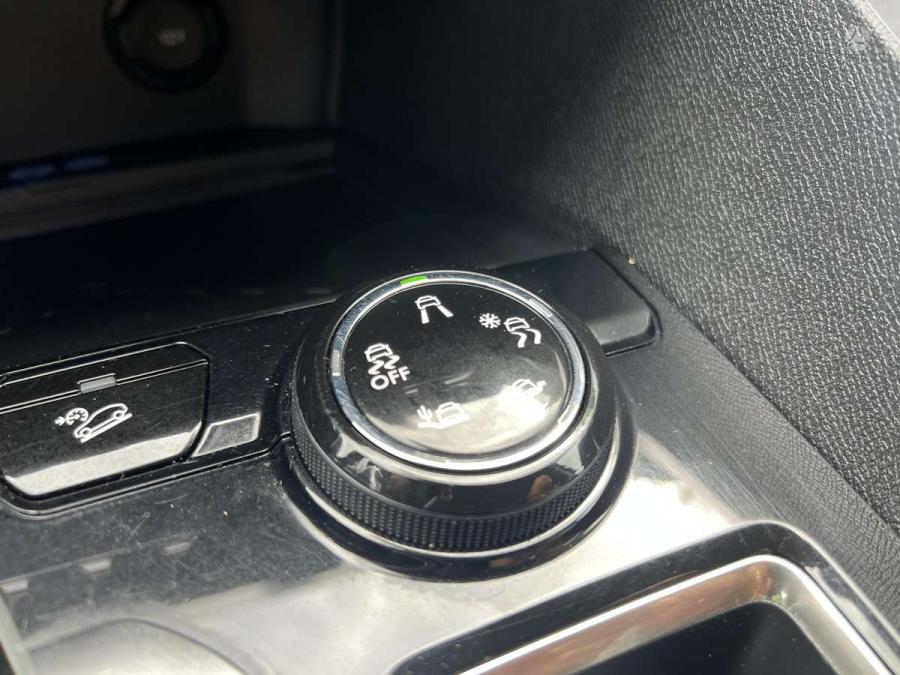 Zaļš Peugeot 3008 2019 Kauņa, ar dzinēja tilpumu 1.50 L un nobraukumu 198 tūkst. km par 12800 €, foto 36 vietnē AUTOMOTO.COM.LV